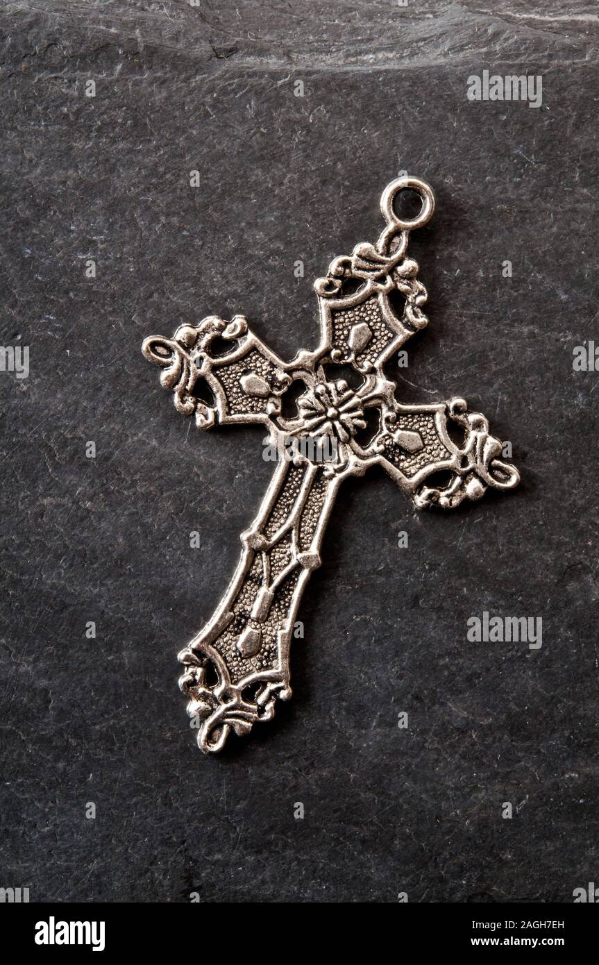 Gothic Kreuz Stockfotos und -bilder Kaufen - Alamy