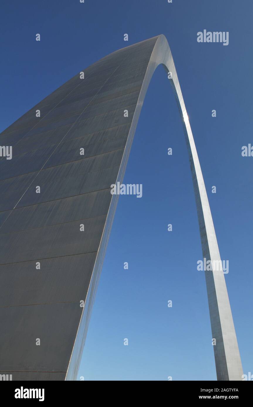 Eero saarinen design -Fotos und -Bildmaterial in hoher Auflösung – Alamy