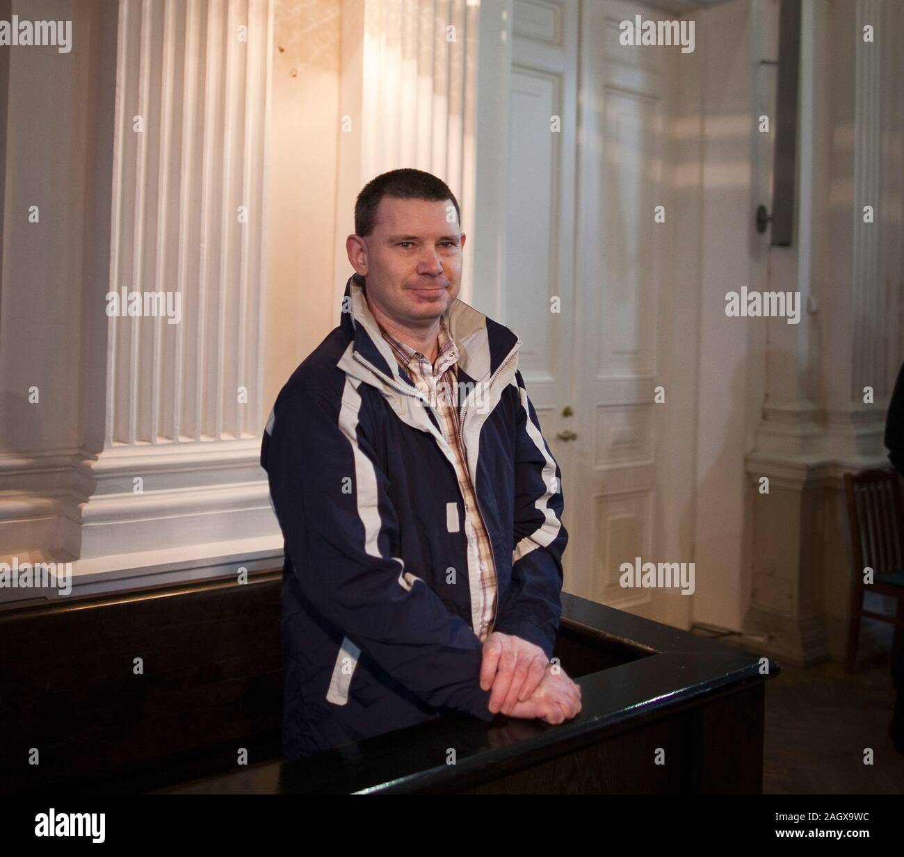 Waffen kaufen -Fotos und -Bildmaterial in hoher Auflösung – Alamy