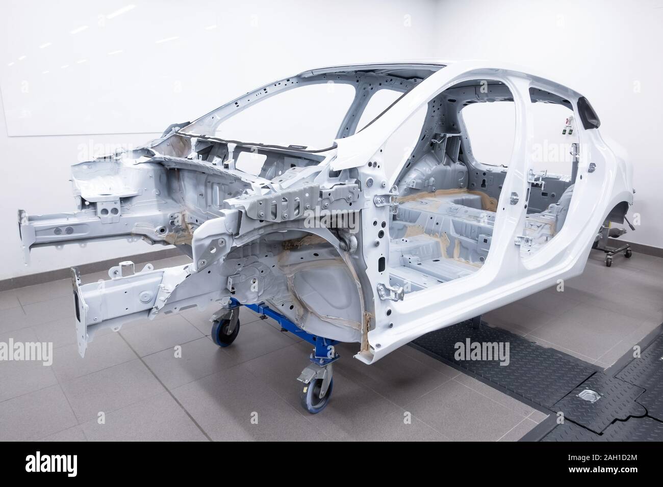 Benutzerdefinierte Auto gebaut in der Werkstatt. Sport Karosserie, Auto ...