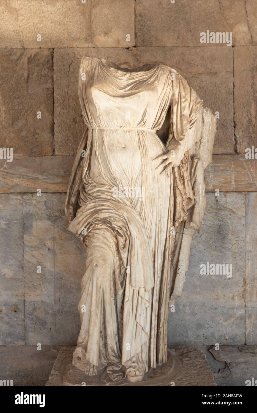 Antike griechische Statue der Göttin Aphrodite in Athen Stockfotografie ...