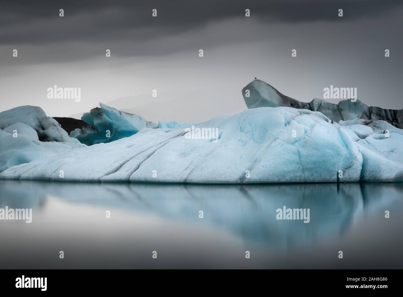 Eisberg unter wasser -Fotos und -Bildmaterial in hoher Auflösung – Alamy