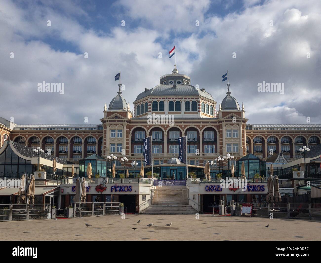 Scheveningen, Niederlande - Oktober 3, 2017: berühmte Grand Hotel ...