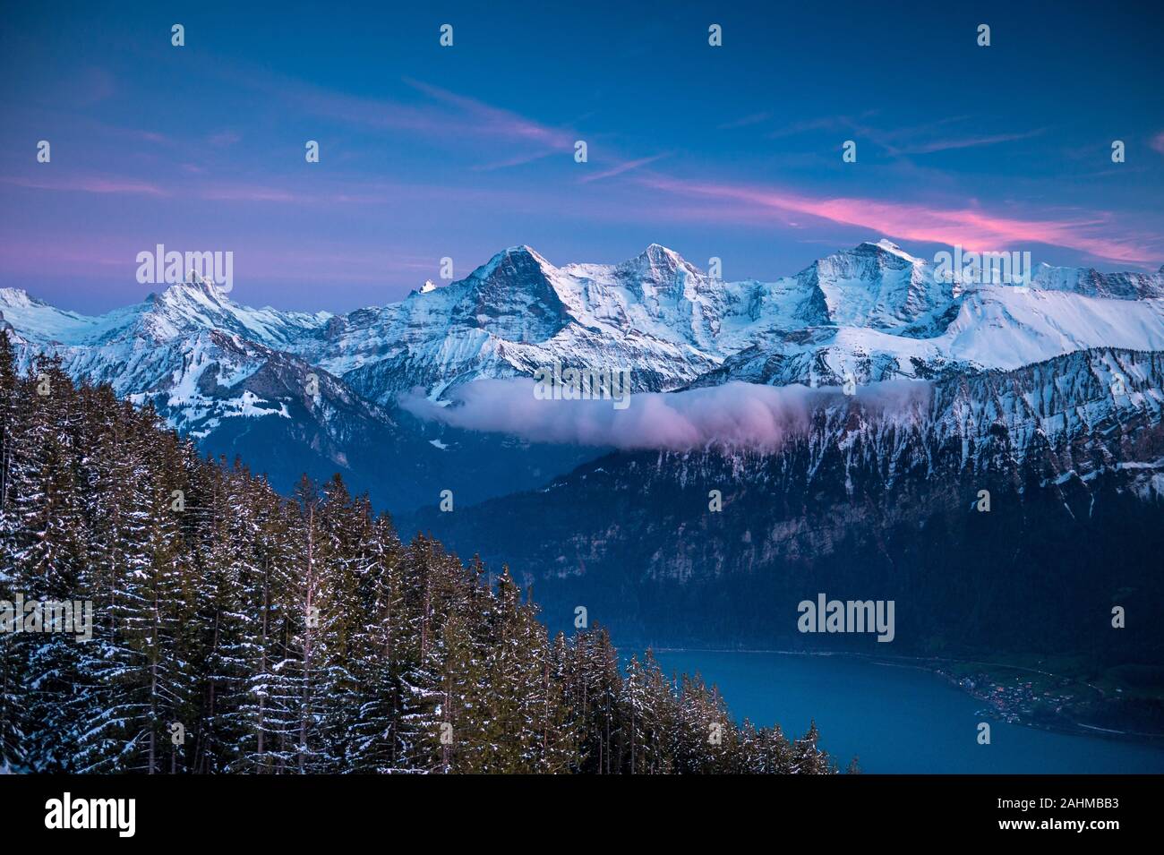 Eiger nordwand in switzerland jungfrau -Fotos und -Bildmaterial in ...