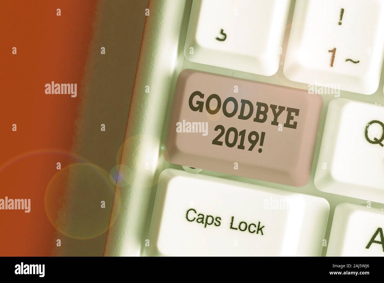 Schreiben Hinweis zeigt Auf Wiedersehen 2019. Business Konzept für ... Schreiben Hinweis zeigt Auf Wiedersehen 2019. Business Konzept für ...