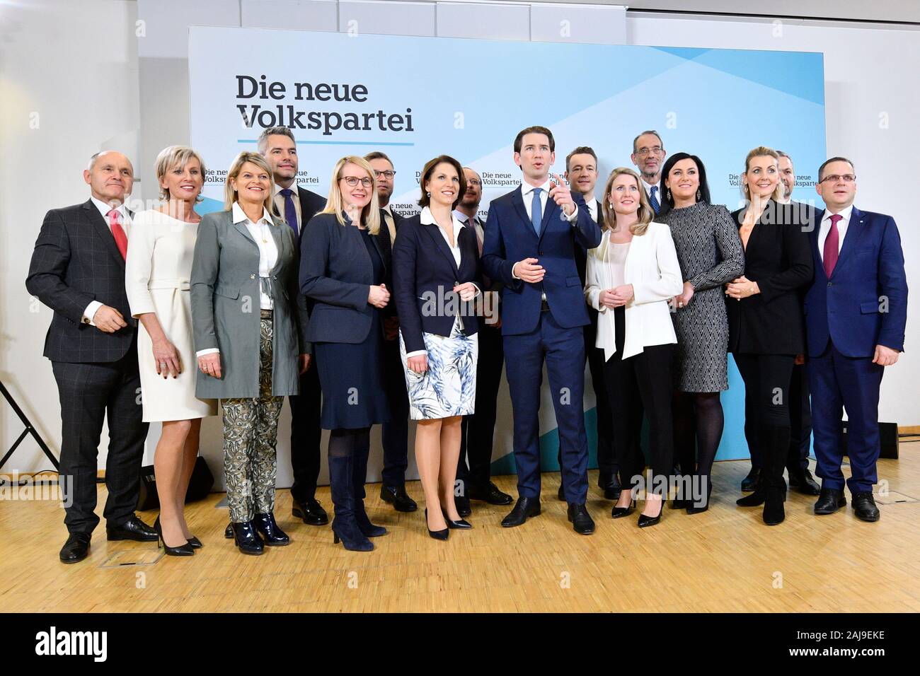 Federal executive board -Fotos und -Bildmaterial in hoher Auflösung – Alamy