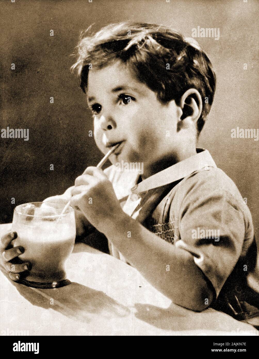 Margaret thatcher milk snatcher -Fotos und -Bildmaterial in hoher ...