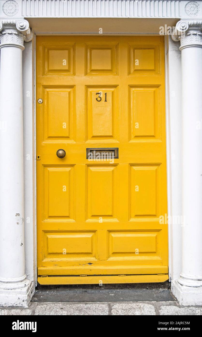 White georgian door dublin -Fotos und -Bildmaterial in hoher Auflösung ...