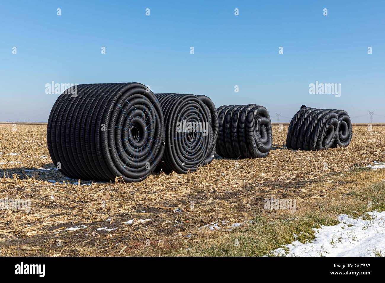 Corrugated land drainage pipe -Fotos und -Bildmaterial in hoher ...