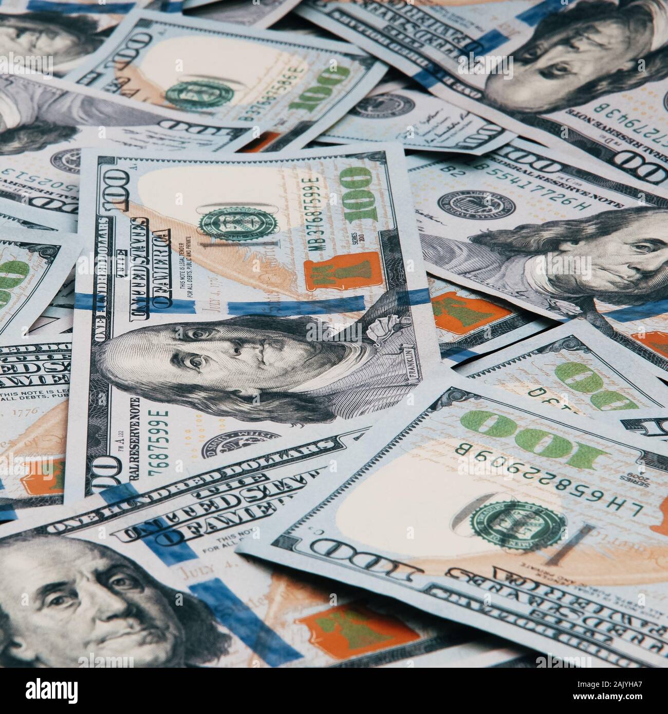 Bargeld von Hundert-euro-Scheine, Dollar, Hintergrundbild. Ein Haufen ...
