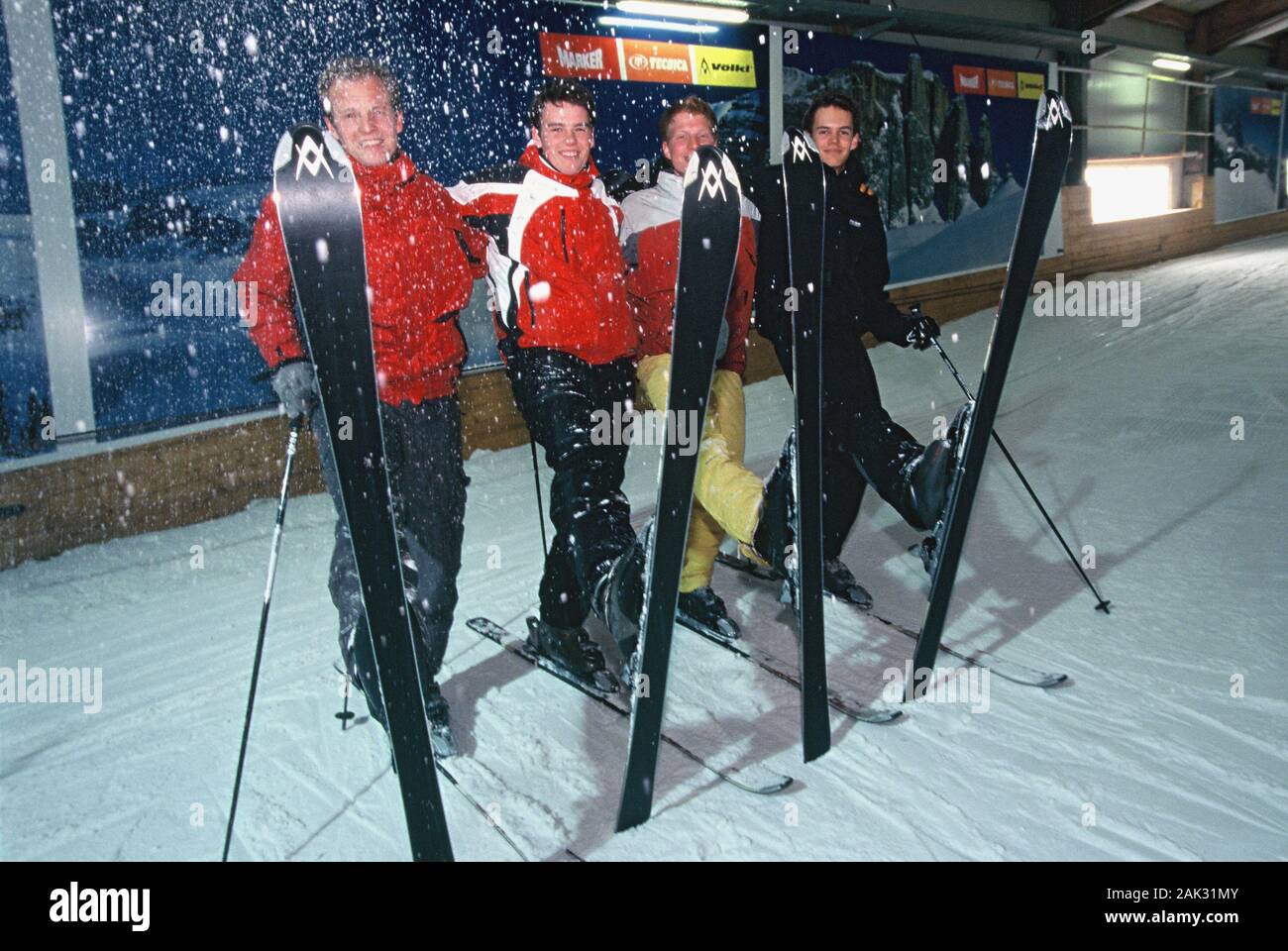 Skihalle bottrop -Fotos und -Bildmaterial in hoher Auflösung – Alamy