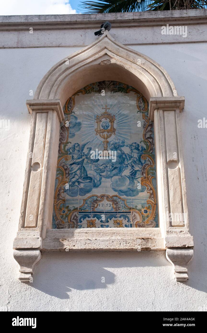 Der heilige Gral gemalten blauen Kacheln im Kloster des hl. Petrus von ...