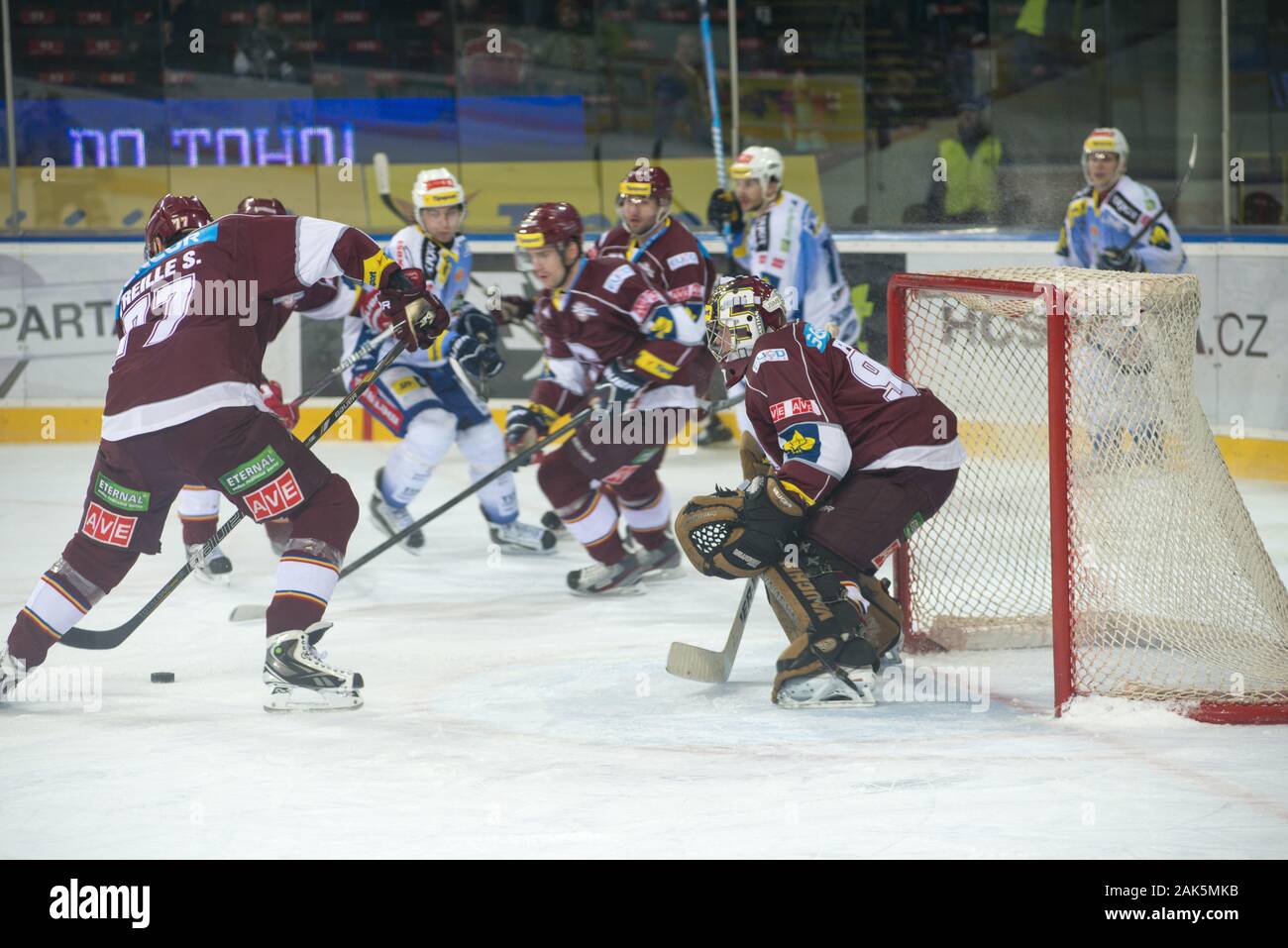 Tipsport arena -Fotos und -Bildmaterial in hoher Auflösung – Alamy