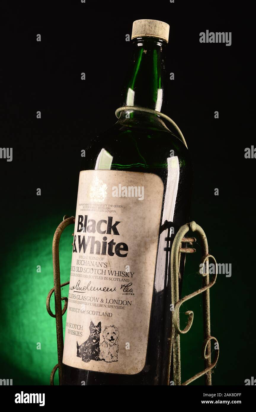 White whisky -Fotos und -Bildmaterial in hoher Auflösung – Alamy