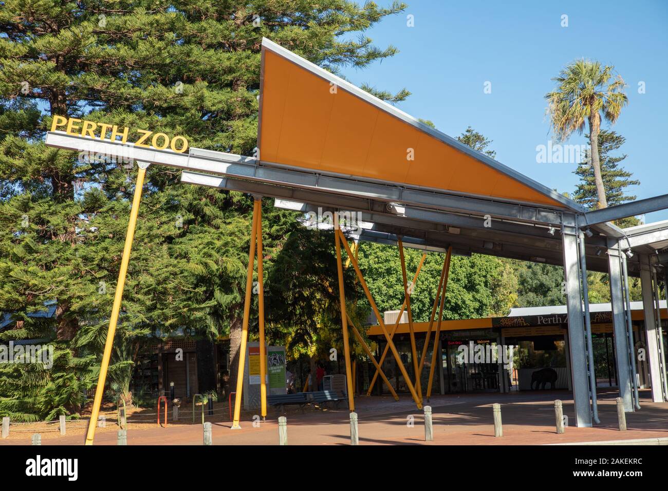 Perth zoo logo -Fotos und -Bildmaterial in hoher Auflösung – Alamy