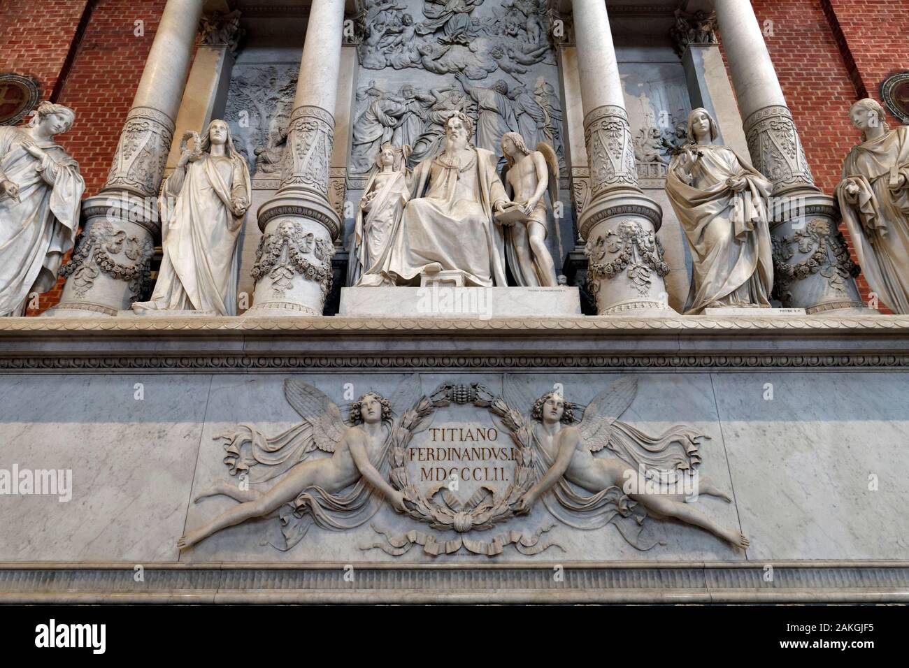 Frari church venice tomb -Fotos und -Bildmaterial in hoher Auflösung – Alamy