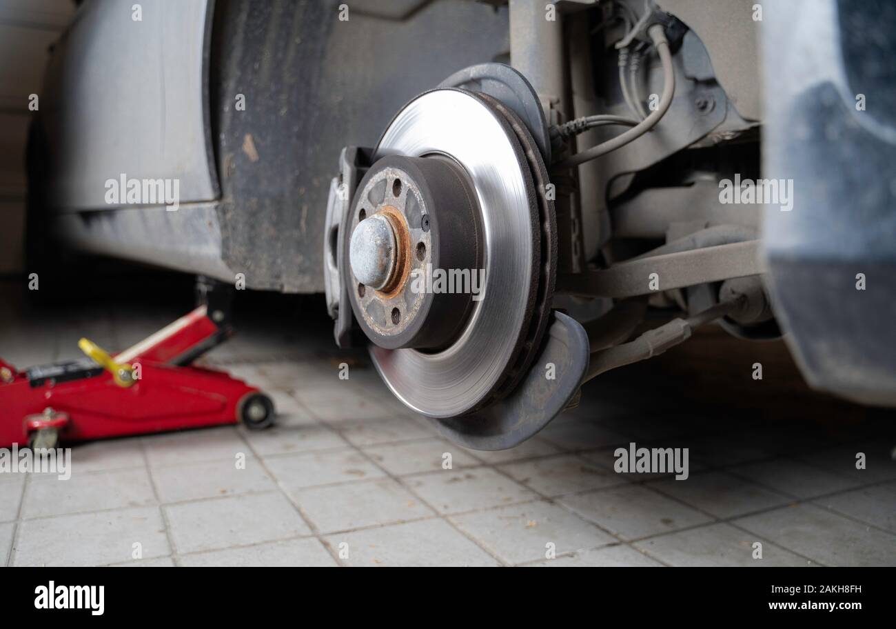 Aufzug ersetzen -Fotos und -Bildmaterial in hoher Auflösung – Alamy