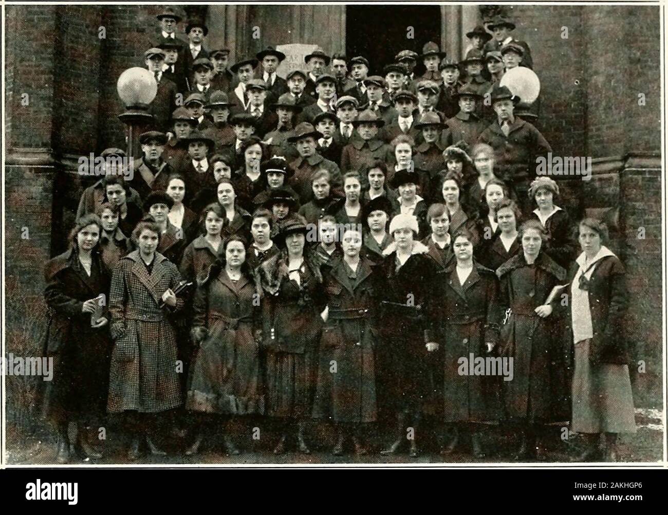 Lottie walker -Fotos und -Bildmaterial in hoher Auflösung – Alamy