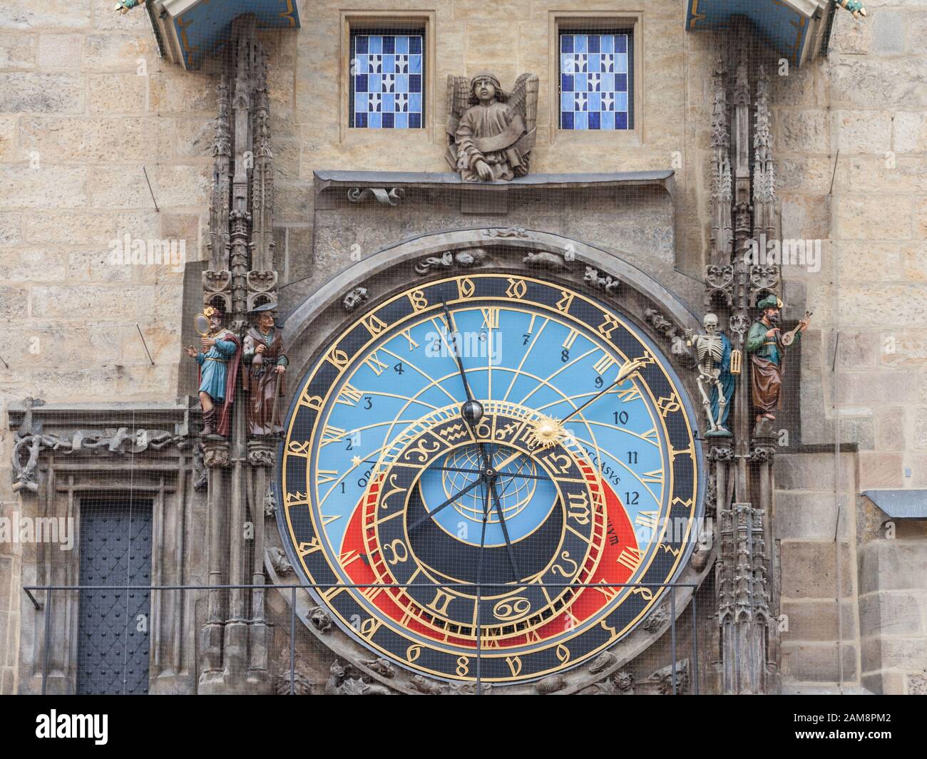 Prag astronomische Uhr (Orloj) Prazsky auf Anzeige auf dem Alten ...
