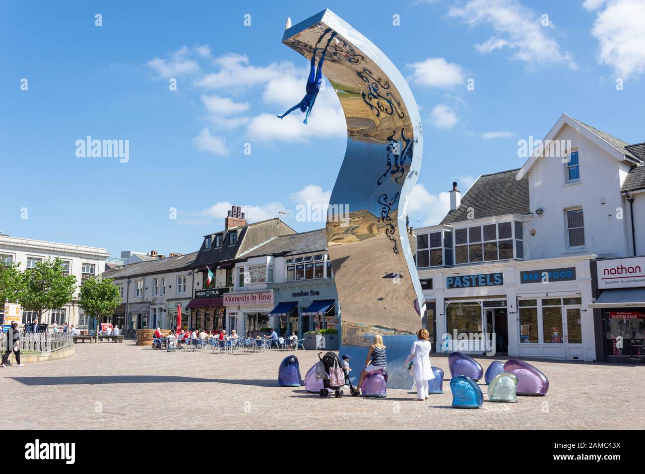 Cedar square blackpool -Fotos und -Bildmaterial in hoher Auflösung – Alamy
