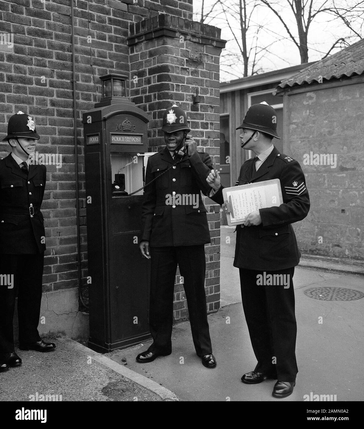 Constable norwell roberts -Fotos und -Bildmaterial in hoher Auflösung ...