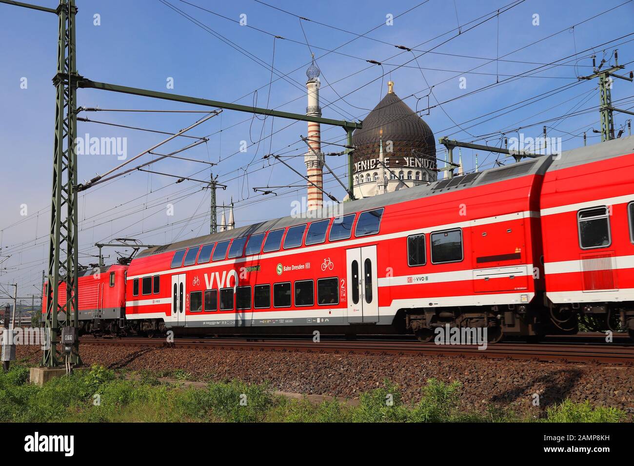 Dresdner verkehrsbetriebe -Fotos und -Bildmaterial in hoher Auflösung ...