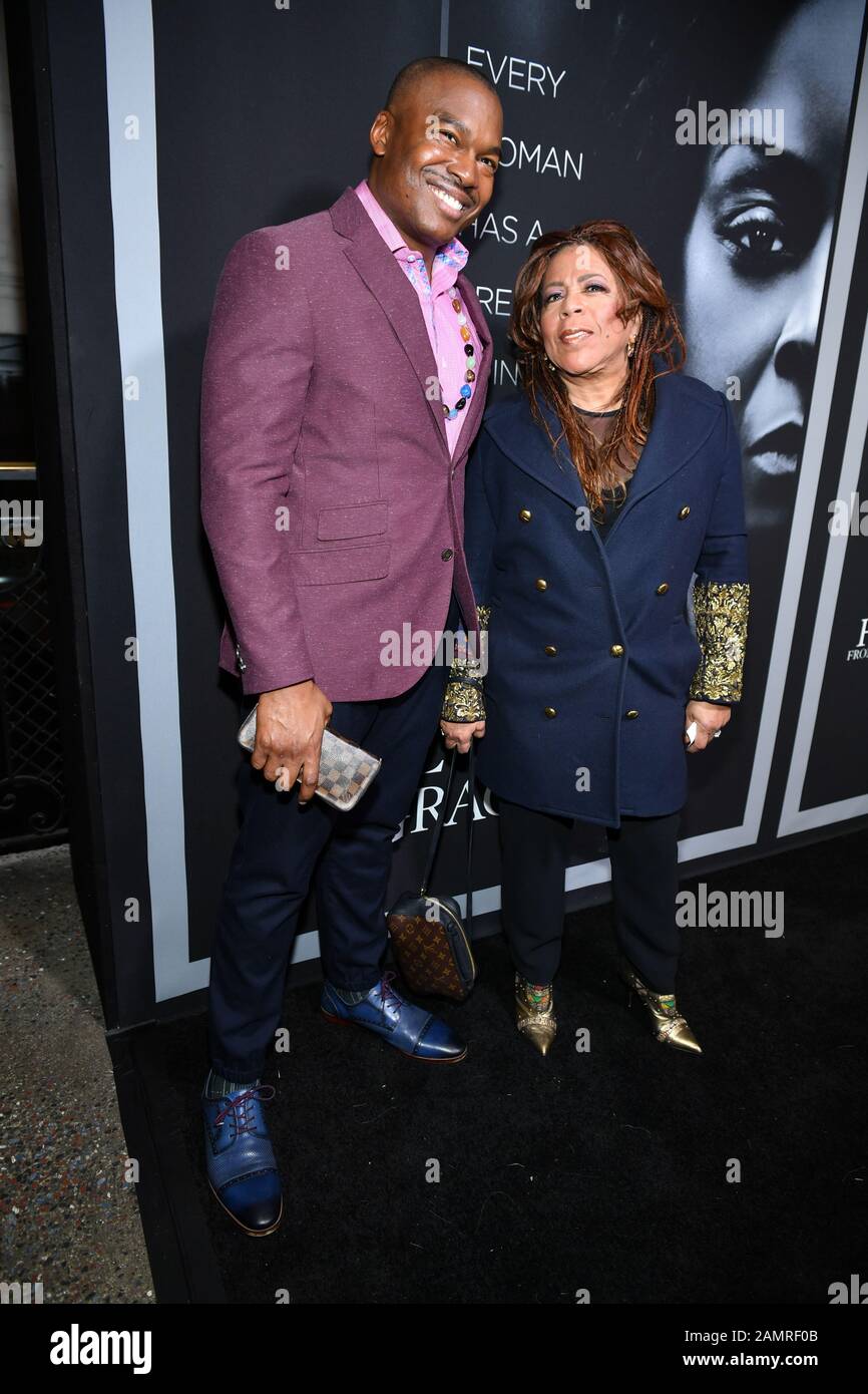 Valerie simpson -Fotos und -Bildmaterial in hoher Auflösung – Alamy