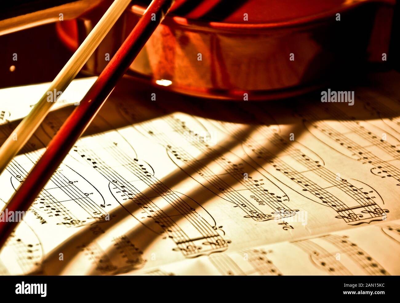 Musik Noten Vintage Noten Stockfotos und -bilder Kaufen - Alamy