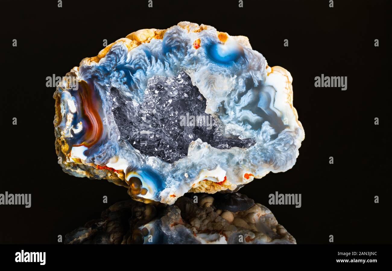 Kristall hart -Fotos und -Bildmaterial in hoher Auflösung – Alamy