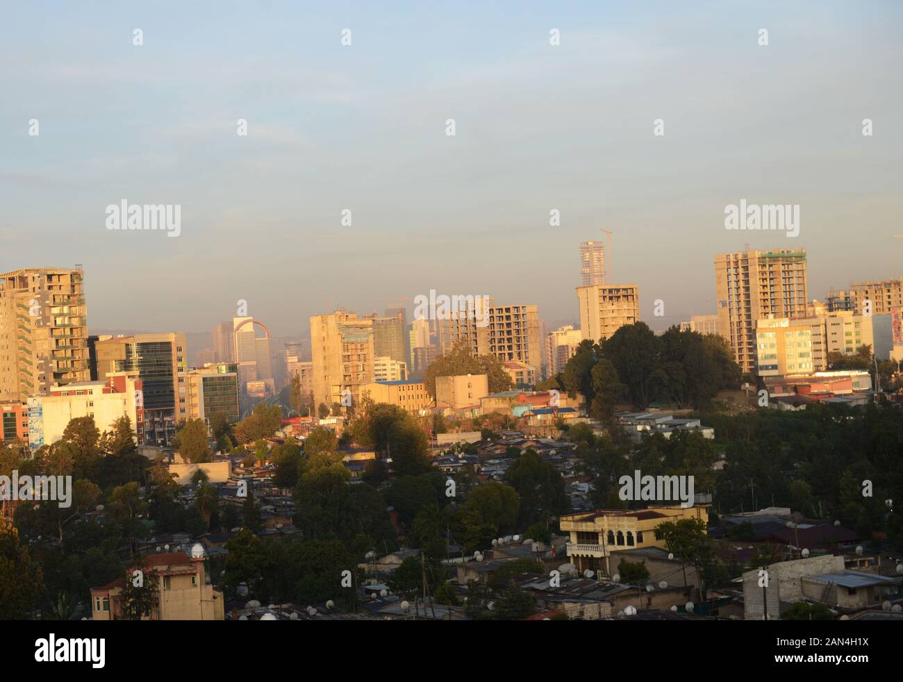 Changing skyline -Fotos und -Bildmaterial in hoher Auflösung – Alamy