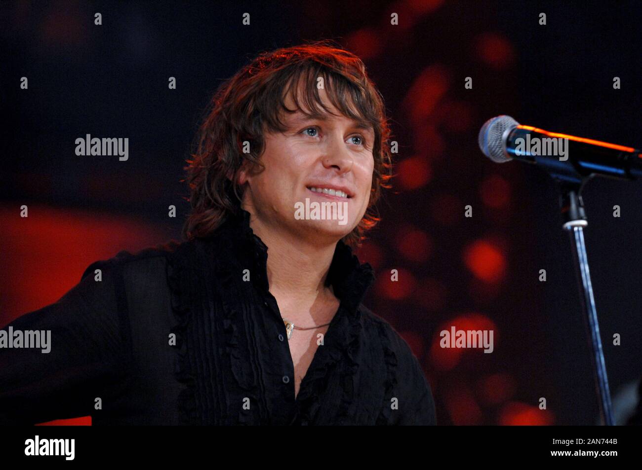 Mark owen 2006 -Fotos und -Bildmaterial in hoher Auflösung – Alamy
