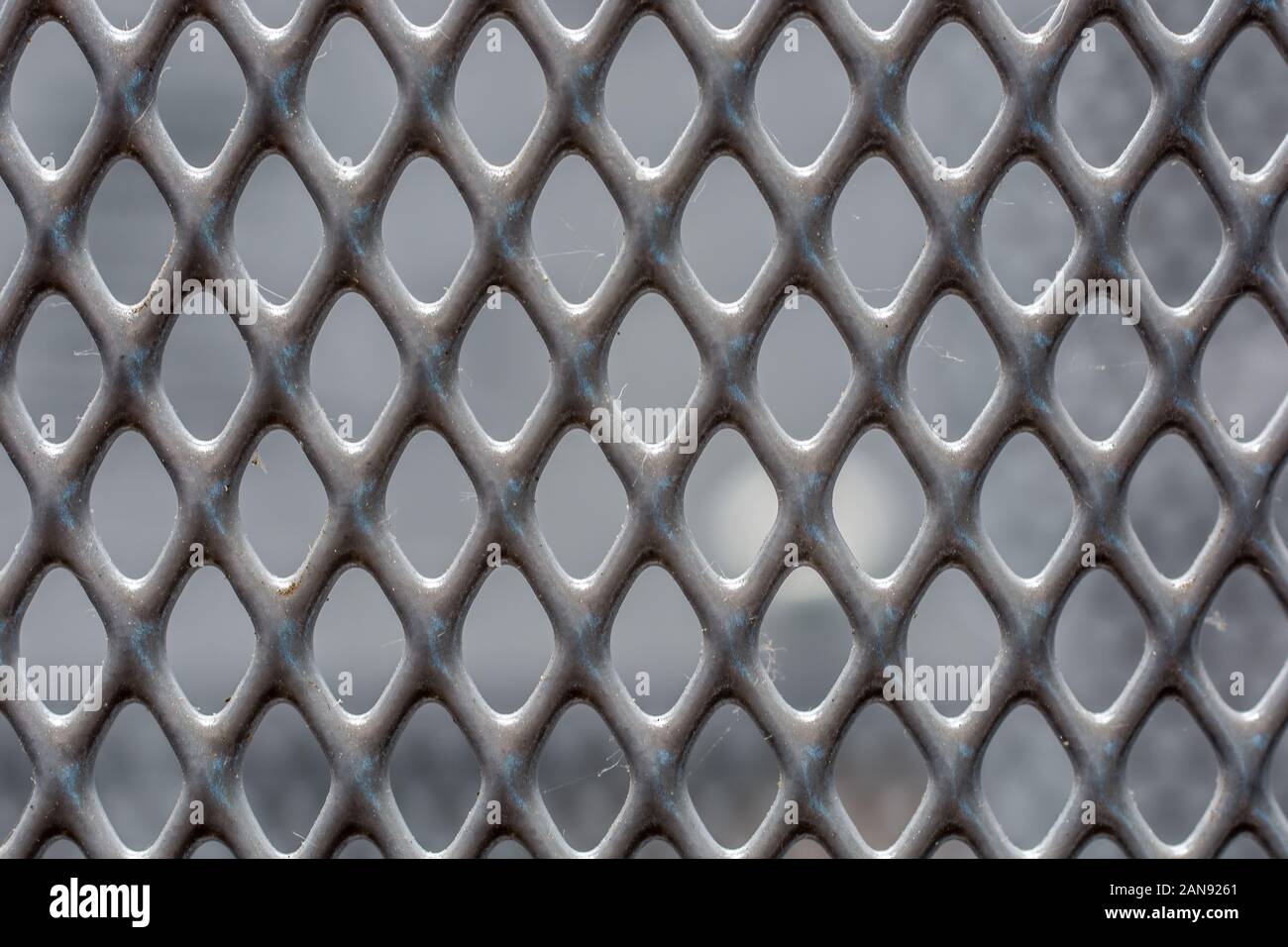 Metal struts -Fotos und -Bildmaterial in hoher Auflösung – Alamy