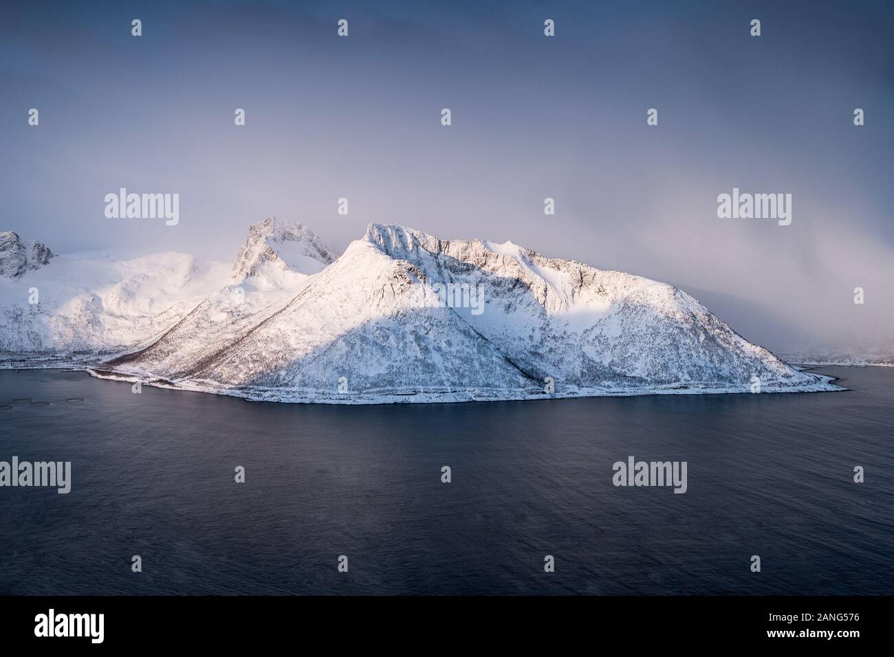 Segla berg im winter -Fotos und -Bildmaterial in hoher Auflösung – Alamy