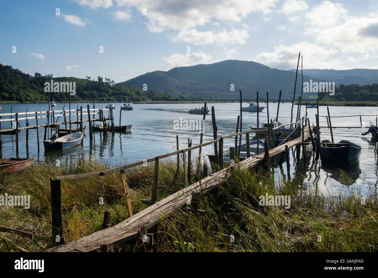 Handwerker holz pier -Fotos und -Bildmaterial in hoher Auflösung – Alamy
