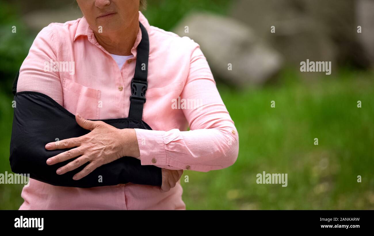 Ellbogen fraktur -Fotos und -Bildmaterial in hoher Auflösung – Alamy