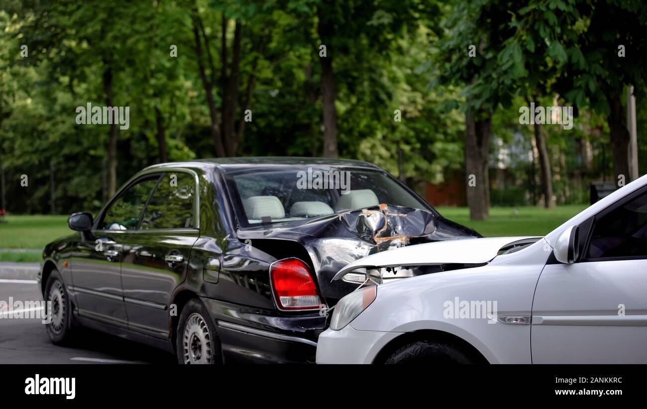 Kaputte Autos Stockfotos und -bilder Kaufen - Alamy