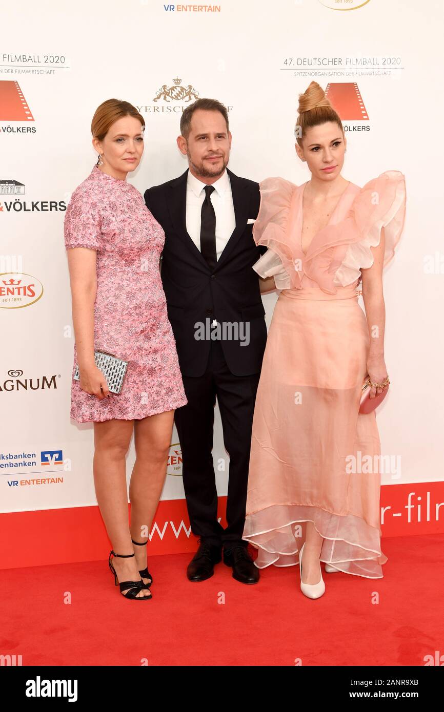 München, Deutschland. 18 Jan, 2020. Laura Tonke (L-R), Schauspielerin ...