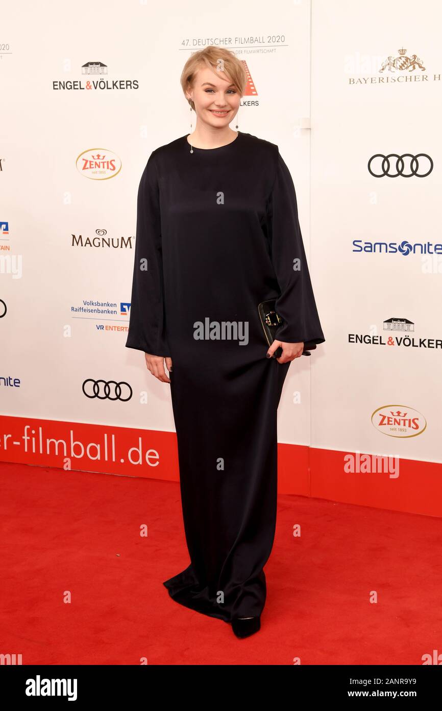 Rosalie thomass -Fotos und -Bildmaterial in hoher Auflösung - Seite 3 ...