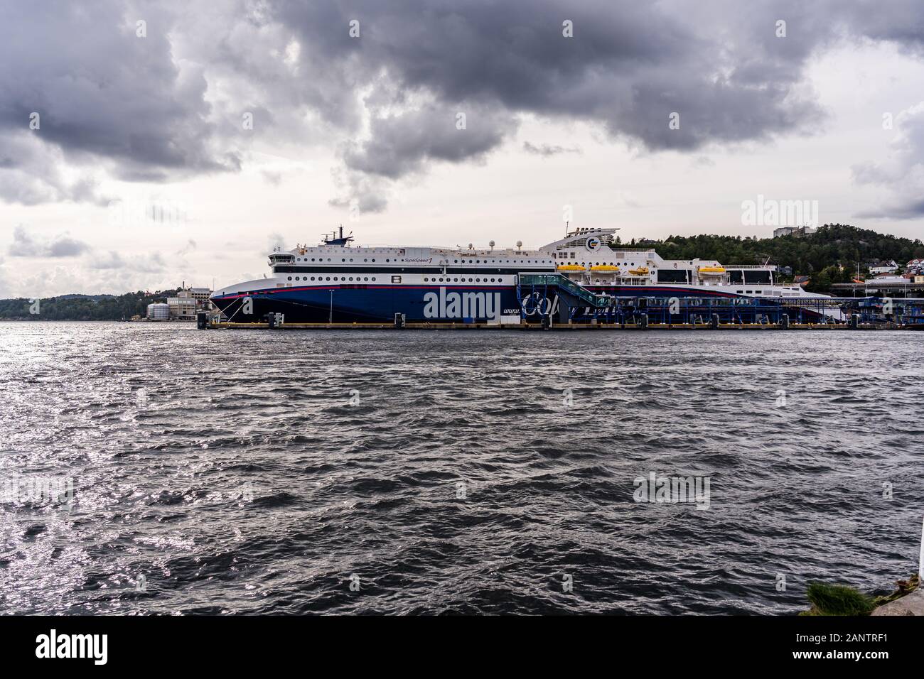 Color line super speed -Fotos und -Bildmaterial in hoher Auflösung – Alamy