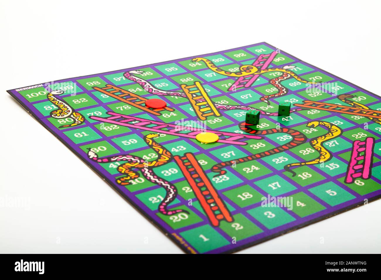 Schlangen und leitern brettspiel -Fotos und -Bildmaterial in hoher ...