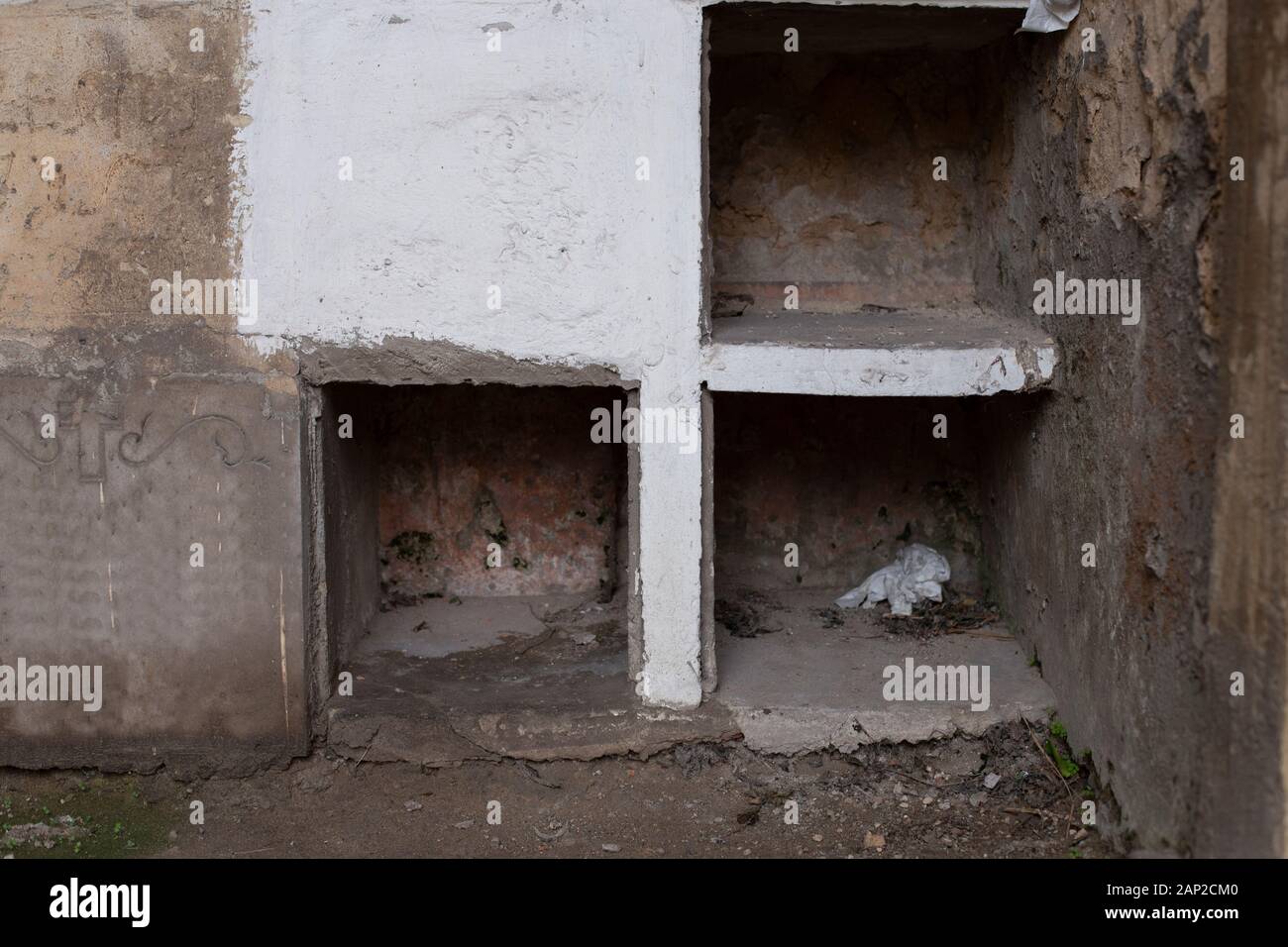 Leerer Grabstein Stockfotos und -bilder Kaufen - Alamy