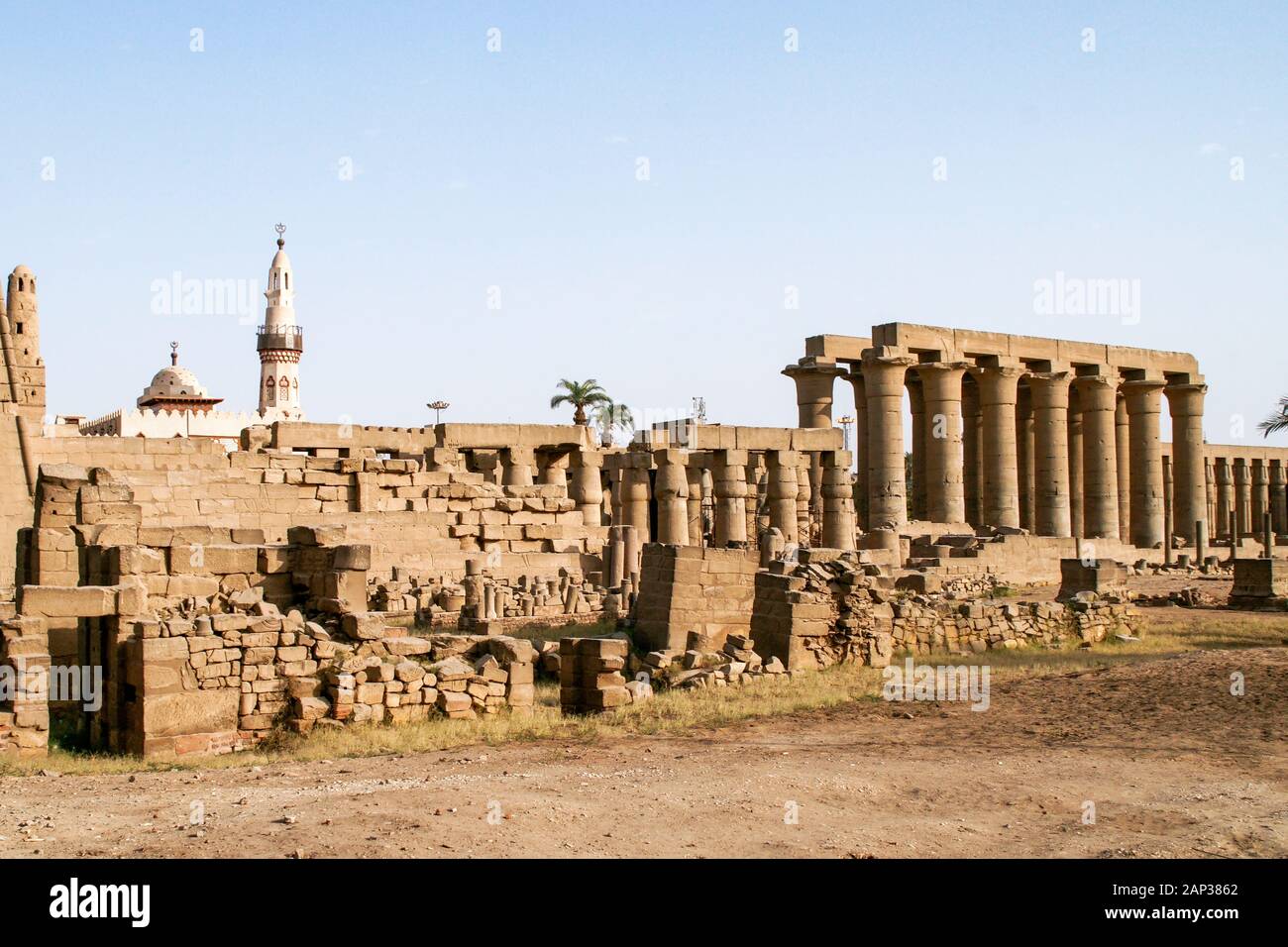 Ägypten, Luxor, Luxor Tempel, معبد الاقصر; Theben. Stapel von ...
