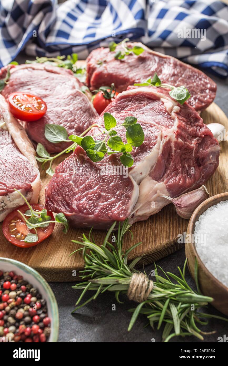 Metzgerei fett -Fotos und -Bildmaterial in hoher Auflösung - Seite 3 ...