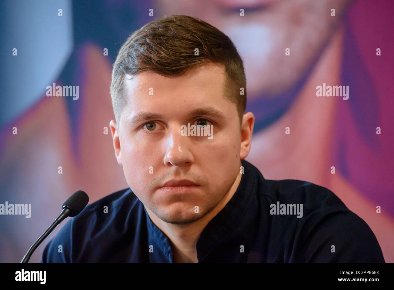 Manager Des Boxers Mairis Briedis Stockfotos und -bilder Kaufen - Alamy