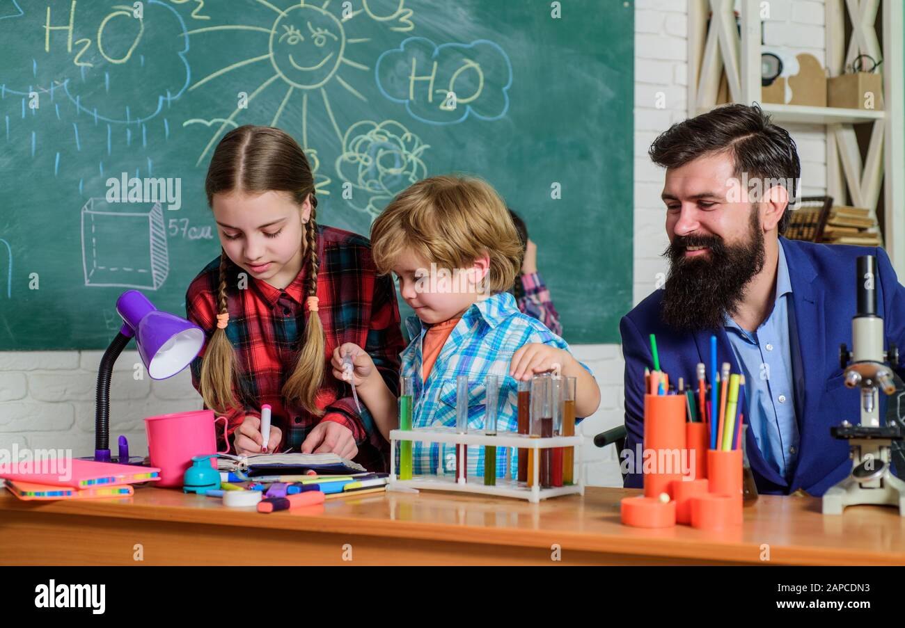 Chemielabor Lustig Stockfotos und -bilder Kaufen - Alamy