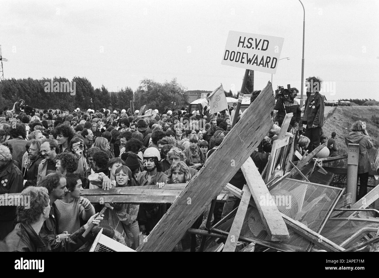 Demonstration/Blockade im Kernkraftwerk Dodewaard Beschreibung ...