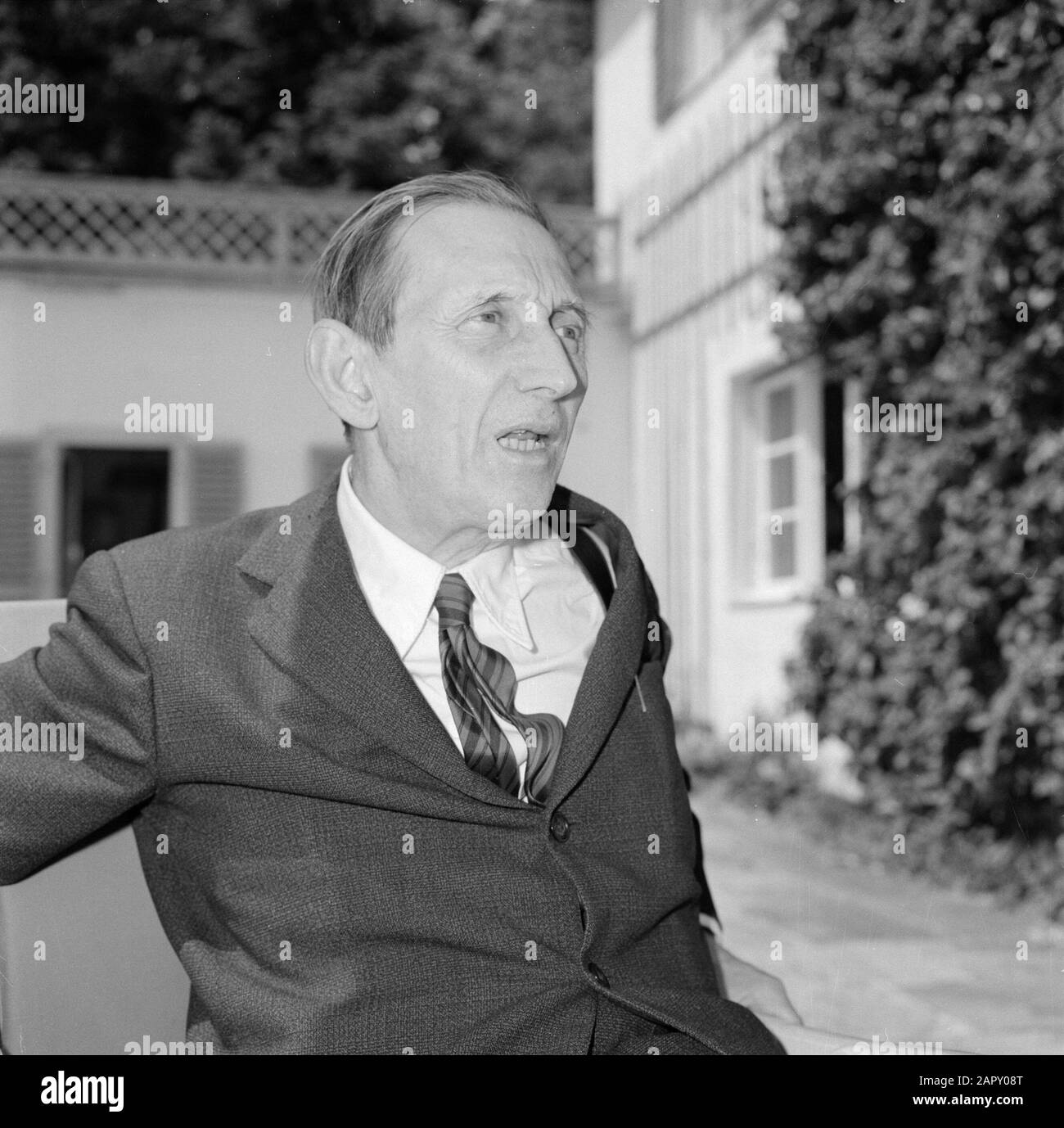 Walter mehring -Fotos und -Bildmaterial in hoher Auflösung – Alamy