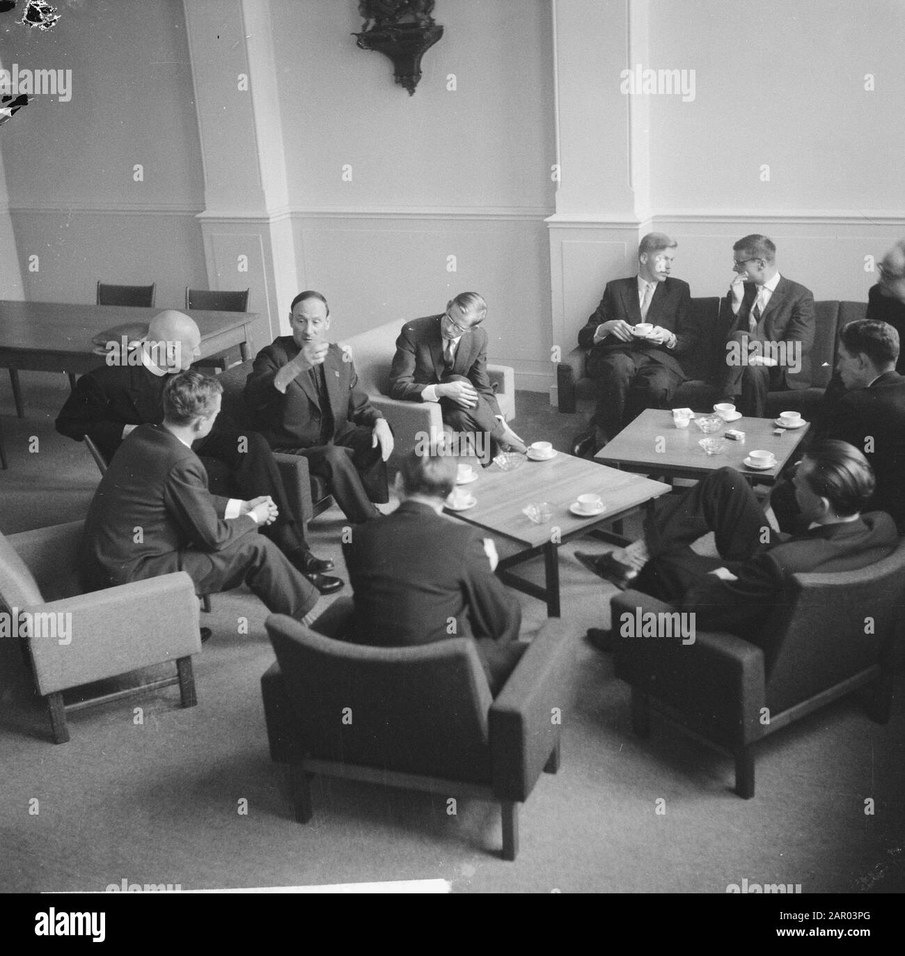 Vater pire sprach -Fotos und -Bildmaterial in hoher Auflösung – Alamy