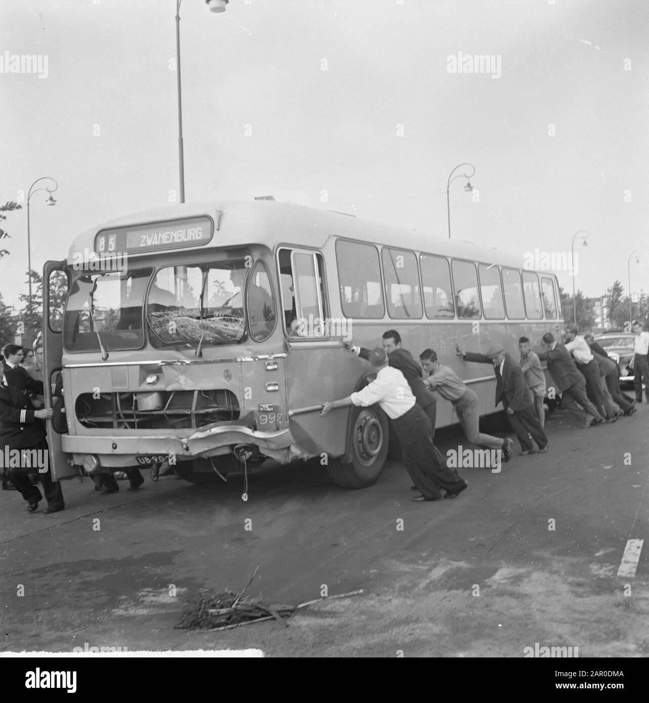 Nzh bus -Fotos und -Bildmaterial in hoher Auflösung – Alamy