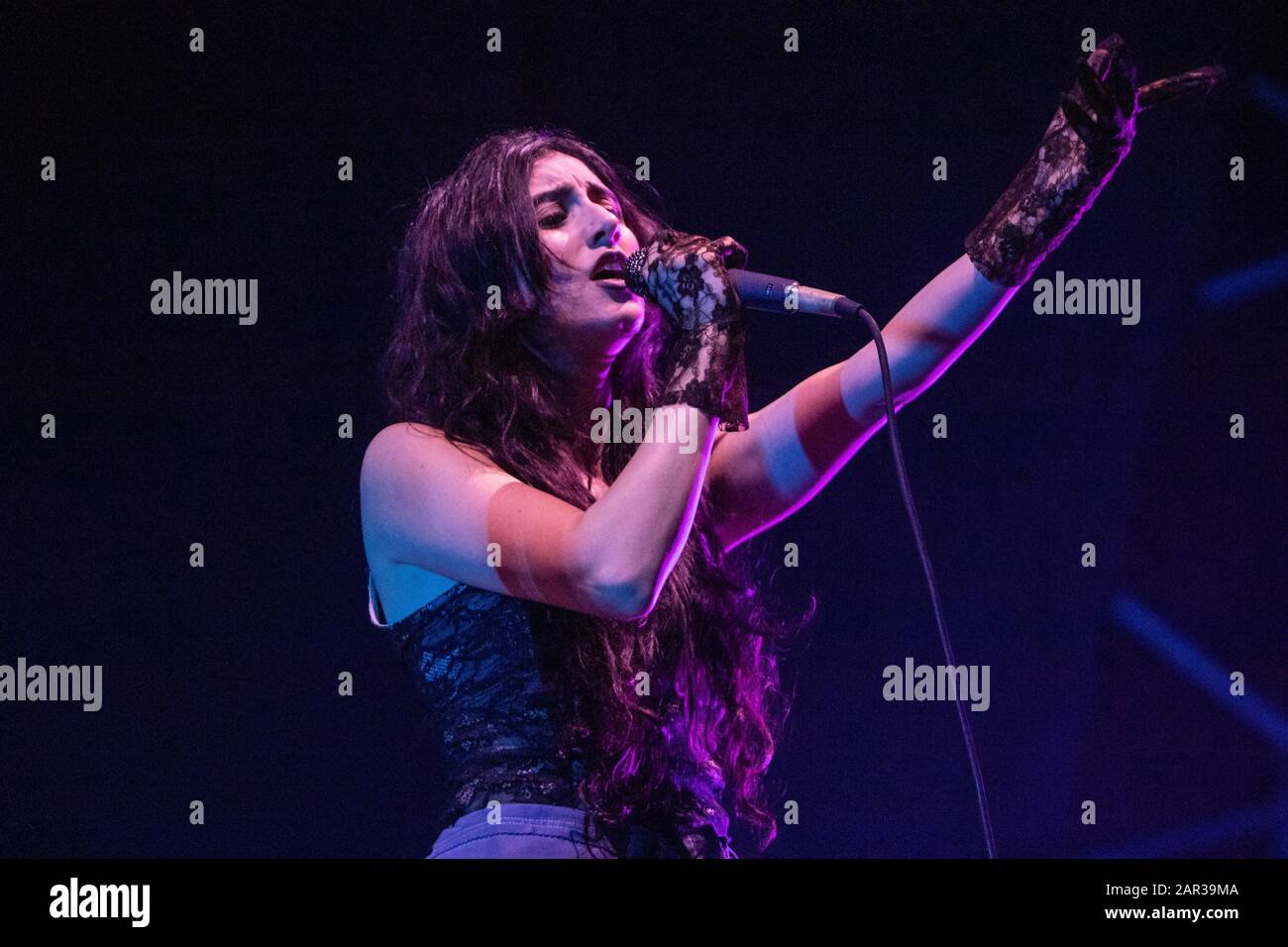 Mailand Italien. Januar 2020. Der holland-pop-Singer-Songwriter NAAZ ...
